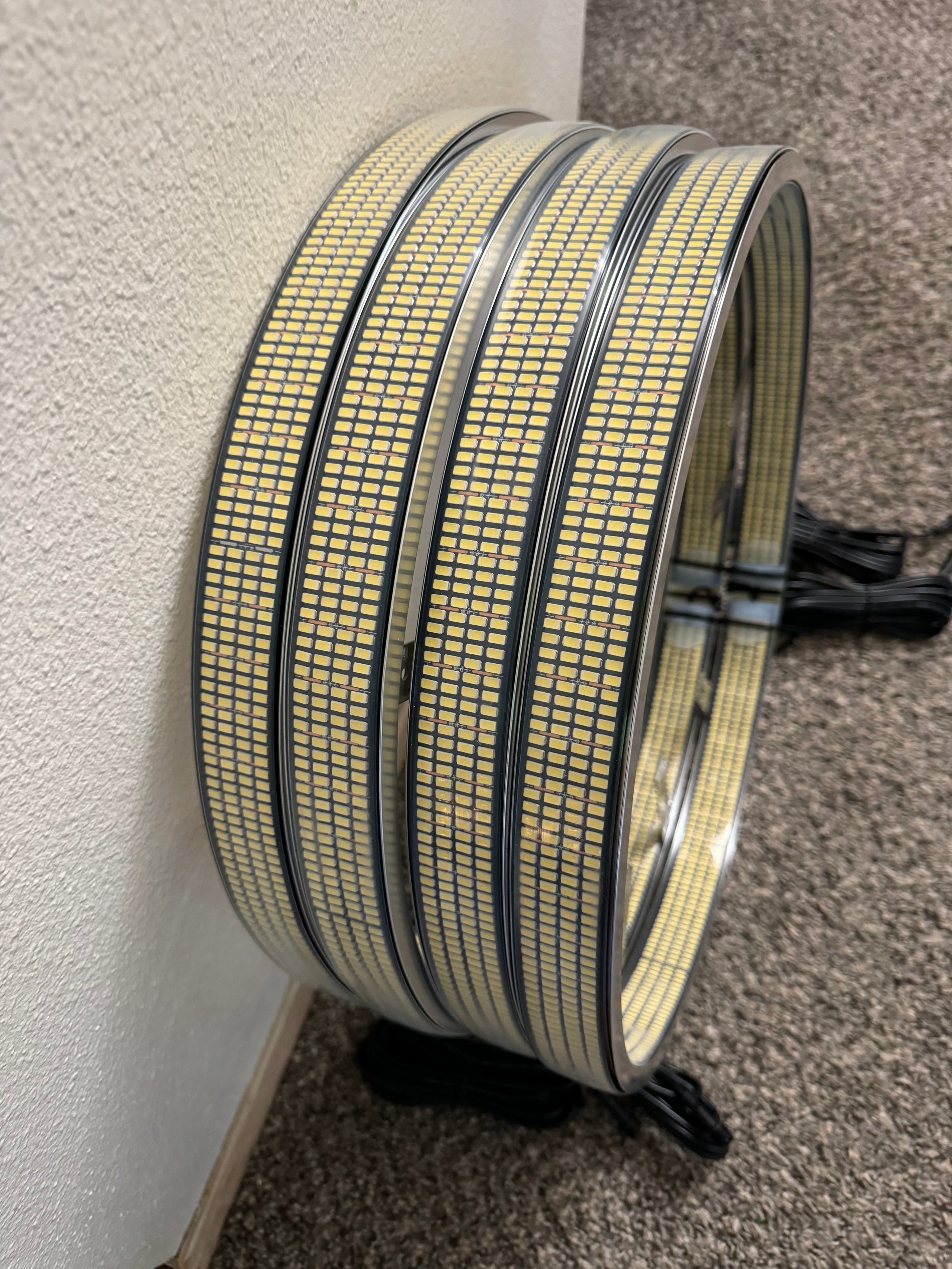 White 8 Row, Dual 4 Row Wheel Rings | Southern Lights Unlimited